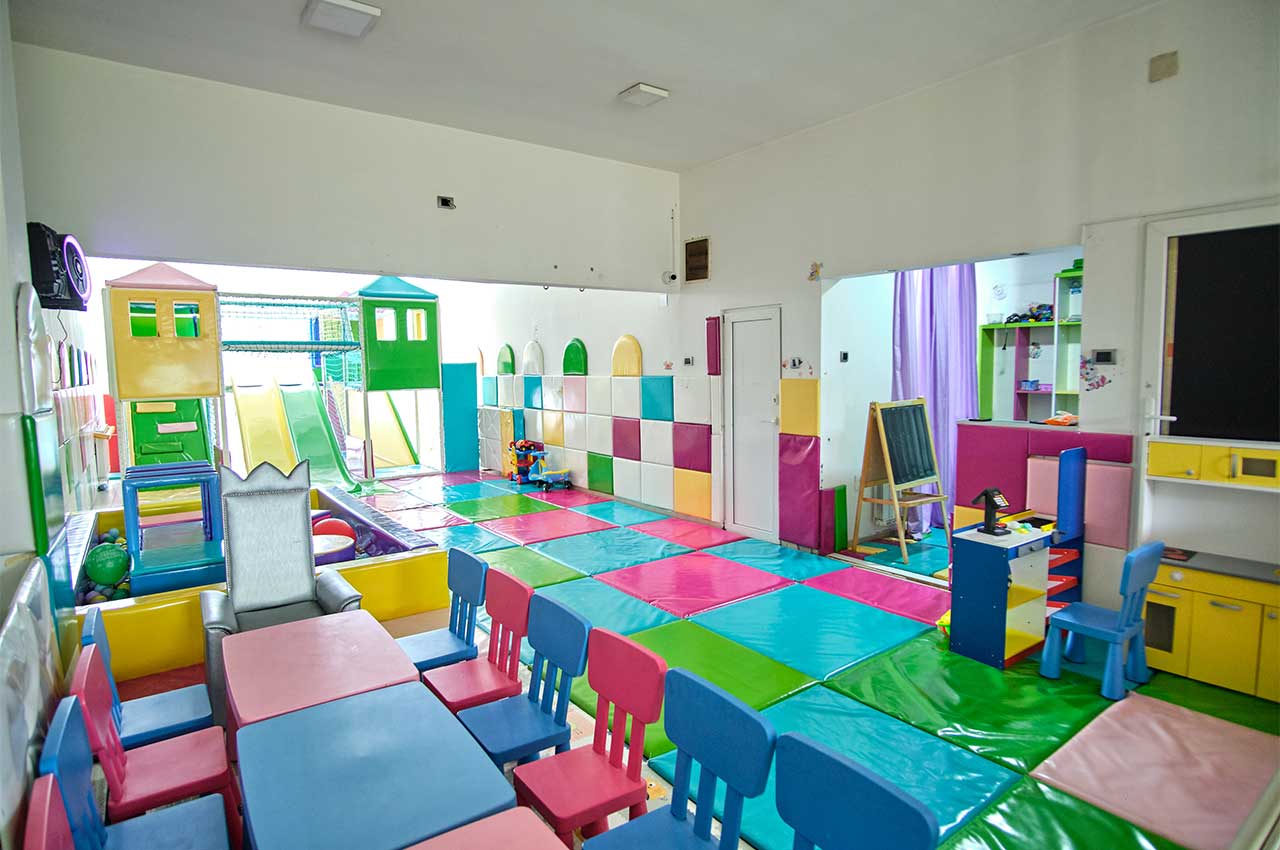 Park dečija igraonica, Medaković , Voždovac - Beograd - ioi.